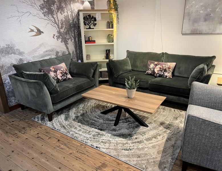 Snuggler | Meyer & Marsh